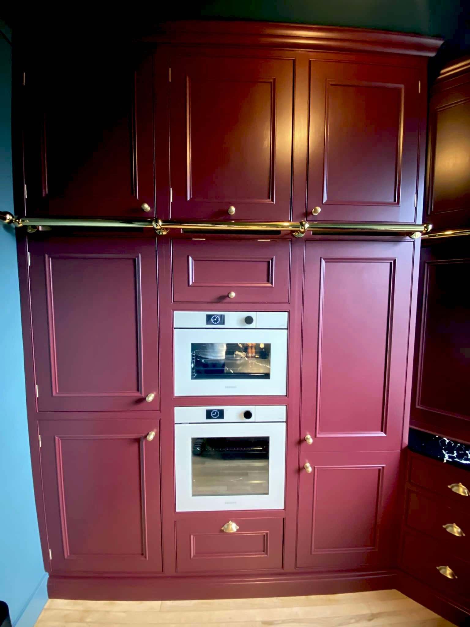 Hand painting a bespoke kitchen | Ian Merriman Hand Painted Kitchens