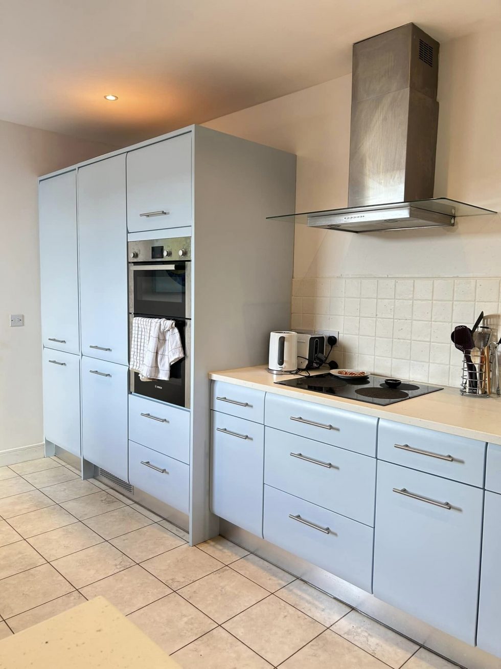 Transformation of an Edinburgh vinyl wrap kitchen | Ian Merriman Hand ...